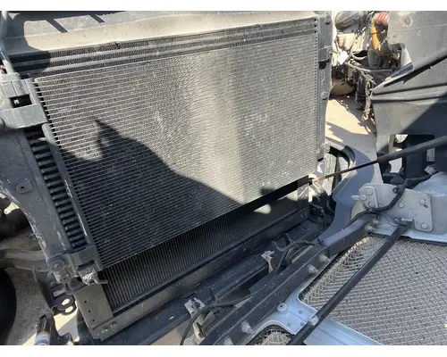 2024 Kenworth T680 Ac Condenser
