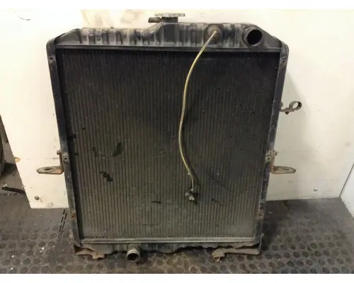 MITSUBISHI FUSO FM657 Radiator OEM# MC642122 in Sioux Falls, SD #24322967