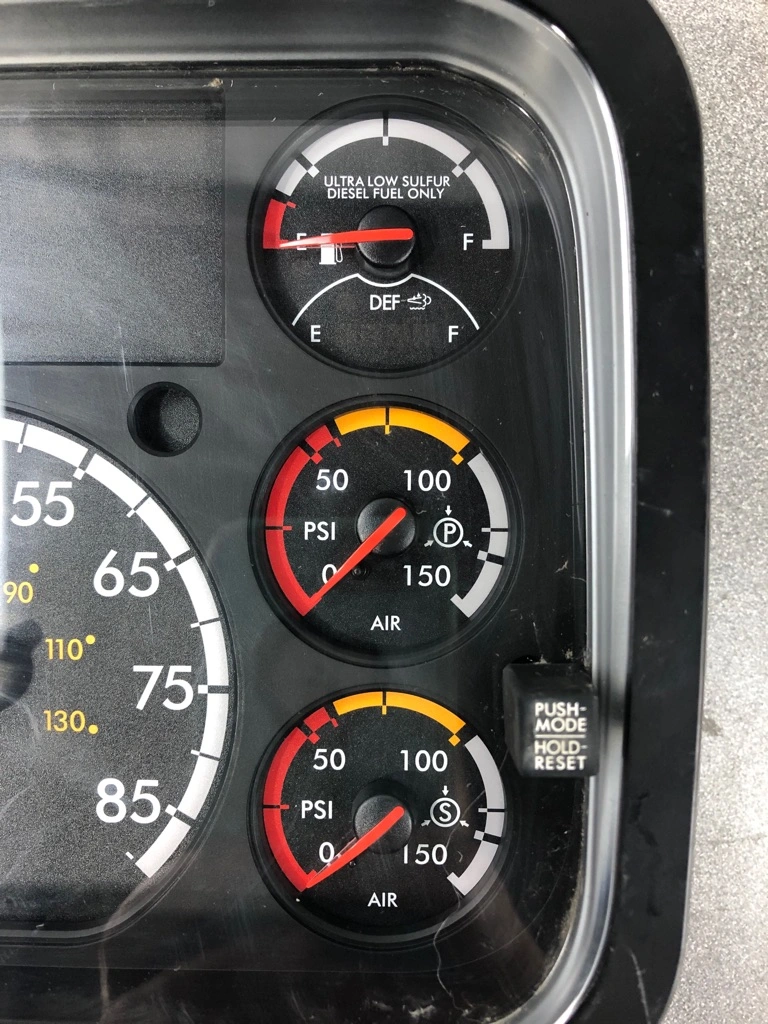 Freightliner M2 Dash Warning Lights | Shelly Lighting