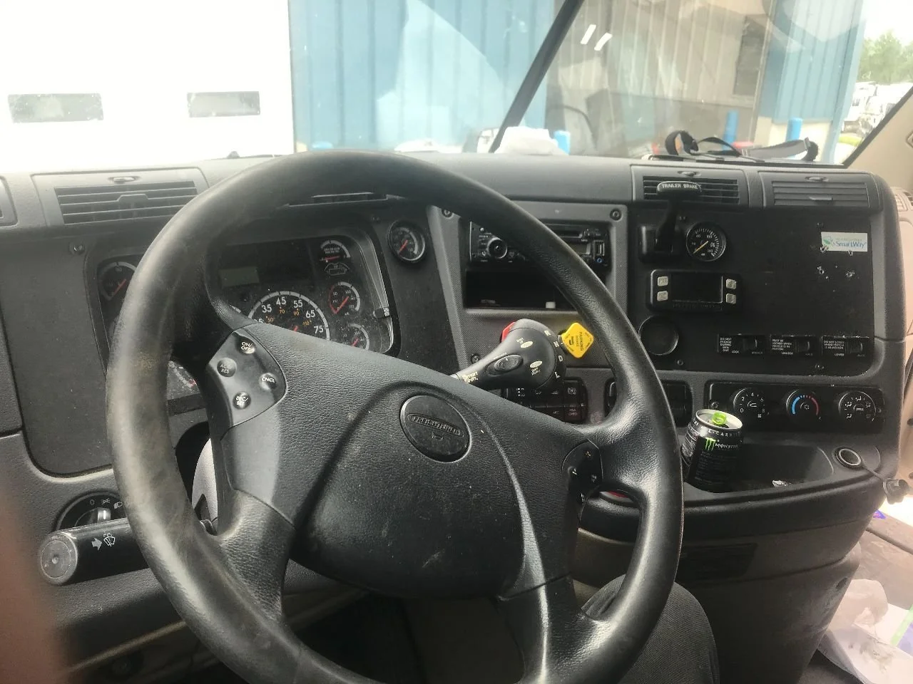 Freightliner Cascadia Dash