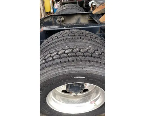 11R22.5 ROADLUX R516 Tire and Rim in Enfield, CT #9875