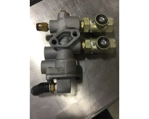 BENDIX MISC Air Brake Components OEM# BW-109792 in UMATILLA, OR $75.00 ...