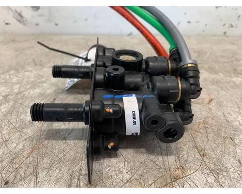 BENDIX Brake Air Valve OEM# 5018303 in Dorr, MI #361-10506