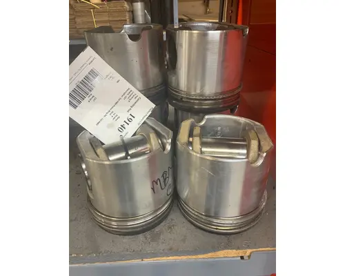 CAT Connecting Rod OEM# 132-6663 in Abbotsford, BRITISH COLUMBIA #19140