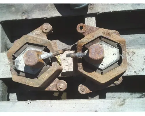 CHEVROLET C7500 Engine Mounts in Westland, MI $1,000.00 #97534