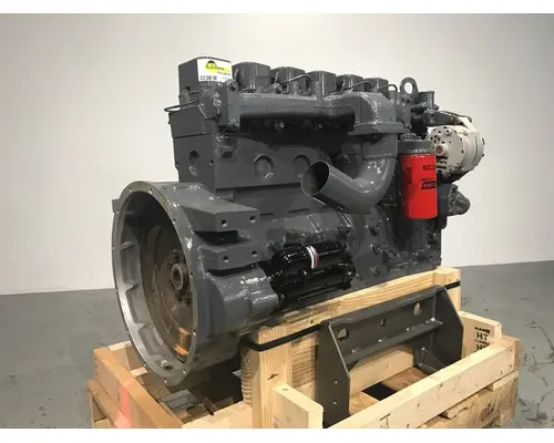 CUMMINS 6B Engine OEM# JLG LULL in Chicago, IL #12130