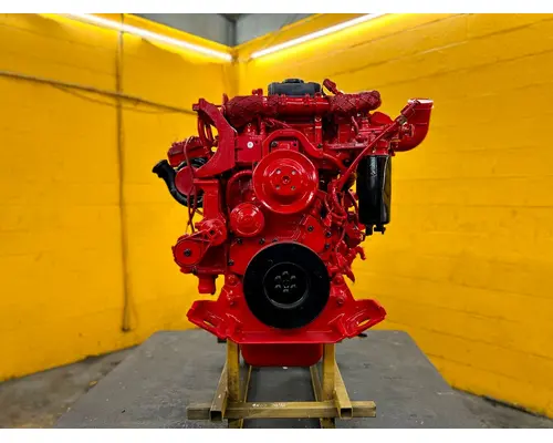 CUMMINS ISB6.7 Engine Assembly in Opa-Locka, FL #5159