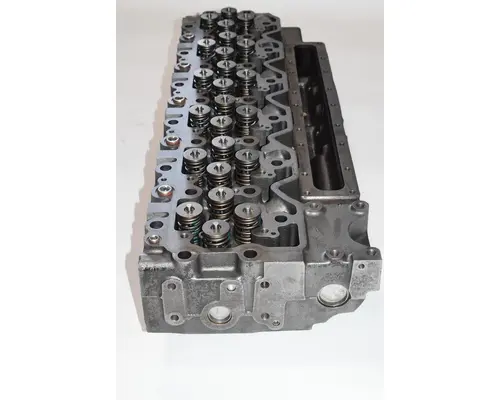 CUMMINS ISC Engine Cylinder Head OEM# 3945022 in Dorr, MI #504-12860