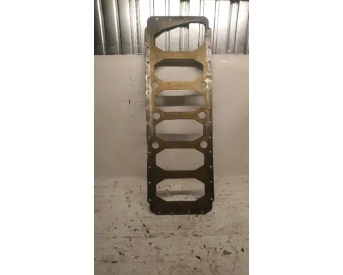 CUMMINS ISL9 Engine Block Plate OEM# 3927606 in Dorr, MI $70.00 #538-10302