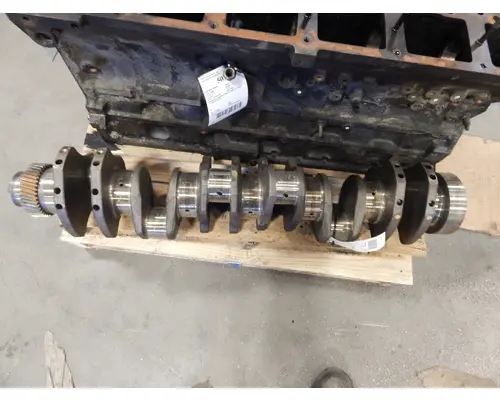 CUMMINS ISM Crankshaft OEM# 3073707 in Holland, MI #50727