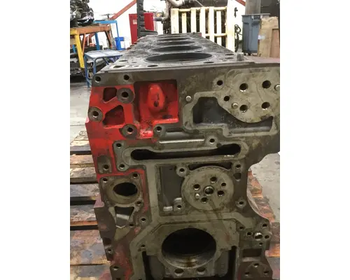 CUMMINS ISX15 Cylinder Block OEM# 3686808 in Abbotsford, BRITISH ...