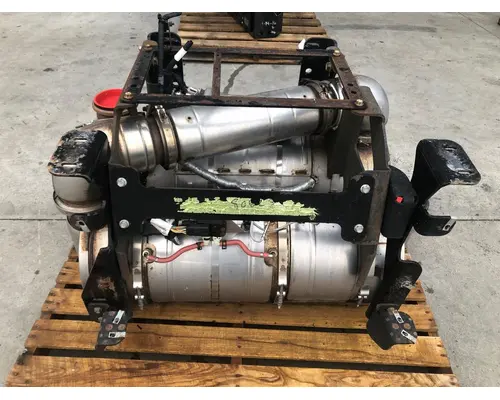 CUMMINS ISX15 DPF (Diesel Particulate Filter) OEM# 5305182 in Dorr, MI ...