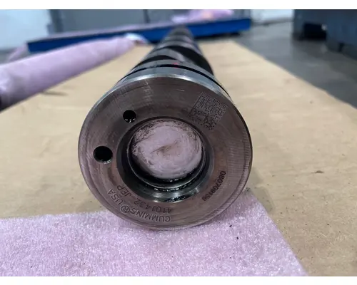 CUMMINS ISX Camshaft OEM# 4101432 in Abbotsford, BRITISH COLUMBIA #37821