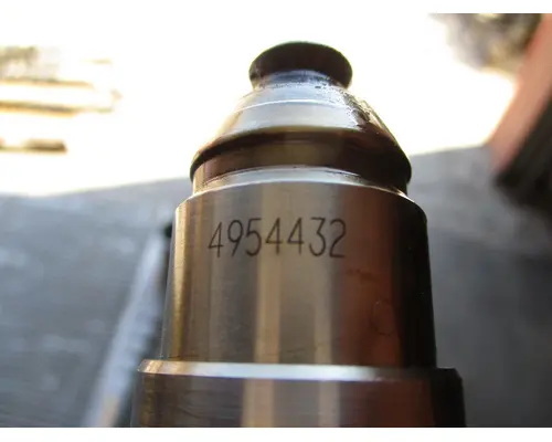 CUMMINS ISX Fuel Injector OEM# 4954432 in CRANDALL, TX #80377