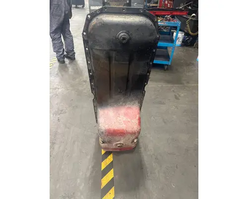 CUMMINS ISX Oil Pan OEM# 3690567 in Abbotsford, BRITISH COLUMBIA #37036