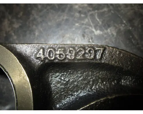 CUMMINS ISX Rocker Arm OEM# 4059297 in CRANDALL, TX #73627
