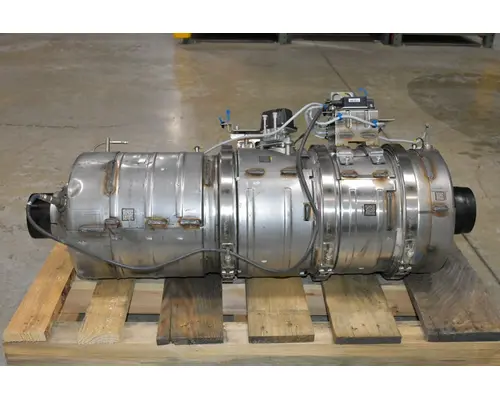 CUMMINS DPF (Diesel Particulate Filter) OEM# A054M318 in Dorr, MI ...