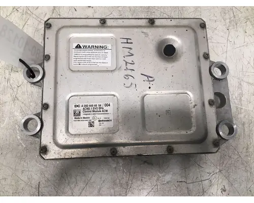 DETROIT DIESEL Cascadia DPF Module OEM# A0004464654 in Dorr, MI #680-10128