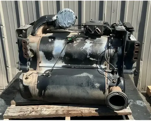 DETROIT DD15 DPF (Diesel Particulate Filter) in Fresno, CA #1365-21