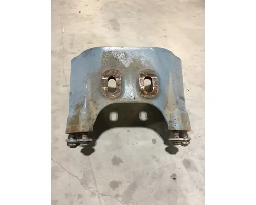 DETROIT SERIES 60 Engine Mounts OEM# DDE 23535669 in UMATILLA, OR $250. ...