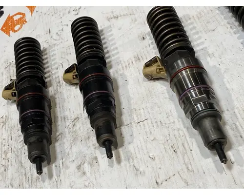 DETROIT Series 60 Fuel Injector OEM# R414703003 in Abbotsford, BRITISH ...