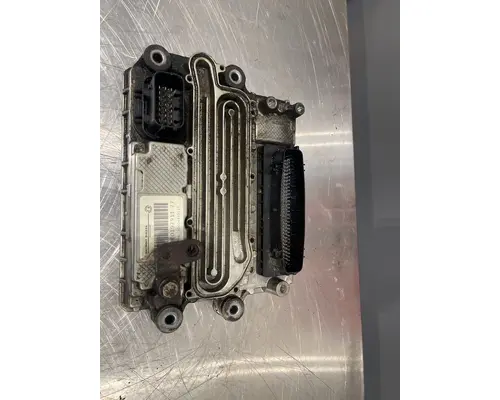 DETROIT dd15 MCM OEM# A0004469135 in Abbotsford, BRITISH COLUMBIA #31265