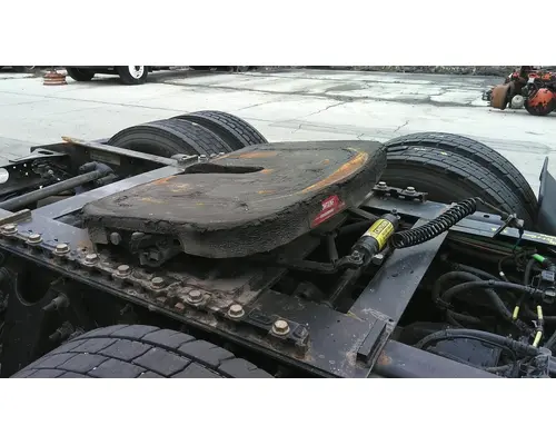 FONTAINE AIR SLIDE FIFTH WHEEL OEM# SL6LWB675024 in Toledo, OH $476.24 ...