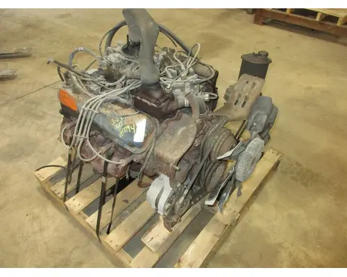 FORD 370 Engine Assembly in Westland, MI #83371