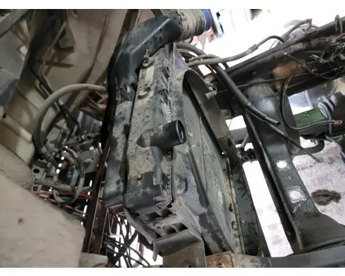 FORD CF8000 Radiator OEM# F4HT-8009-VA in CARTERSVILLE, GA #5470