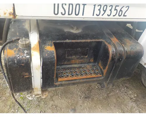 FORD F700 Fuel Tank in Westland, MI $475.00 #100186