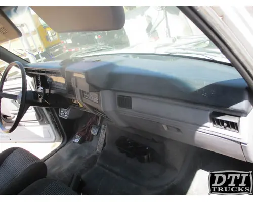 FORD F800 Dash Assembly in Denver, CO $1,000.00 #49423