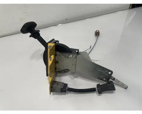 FREIGHTLINER All Trans. Electronic Shift Control in Dorr, MI #678-10216