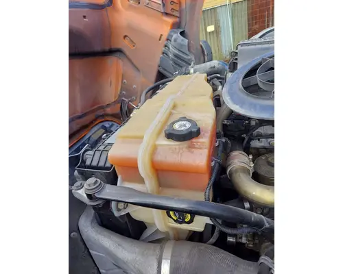 FREIGHTLINER CASCADIA 113 RADIATOR OVERFLOW TANK in Stockton, CA $150. ...