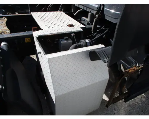 FREIGHTLINER CASCADIA 125 AUXILIARY POWER UNIT in Tampa, FL #2326024