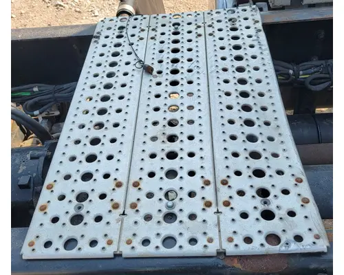 FREIGHTLINER CASCADIA 125 Deck Plate in Hastings, NE $25.00 #23092