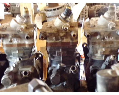 FREIGHTLINER CASCADIA Air Compressor in SUMMERVILLE, SC #18819