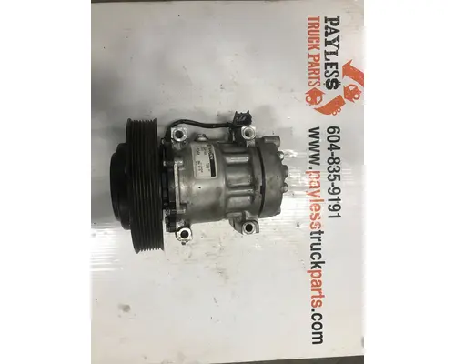 FREIGHTLINER CASCADIA Air Conditioner Compressor OEM# 82768117 in ...