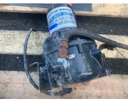 FREIGHTLINER CASCADIA Air Drier OEM# R950068 in Abbotsford, BRITISH ...