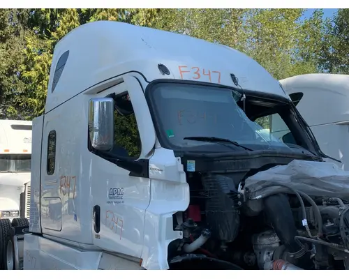 FREIGHTLINER CASCADIA Cab in Abbotsford, BRITISH COLUMBIA #35068