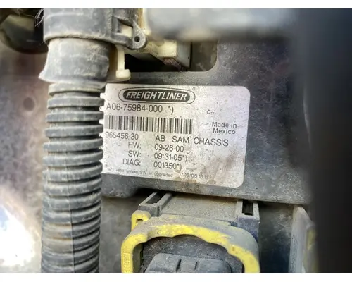 FREIGHTLINER CASCADIA Electronic Chassis Control Modules OEM# A06-75984 ...