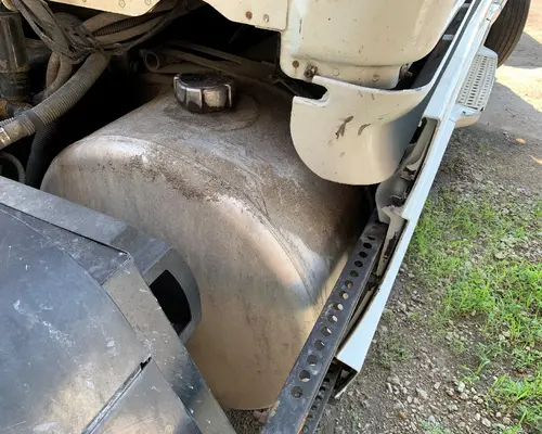 FREIGHTLINER CASCADIA Fuel Tank in KANSAS CITY, MISSOURI #4605