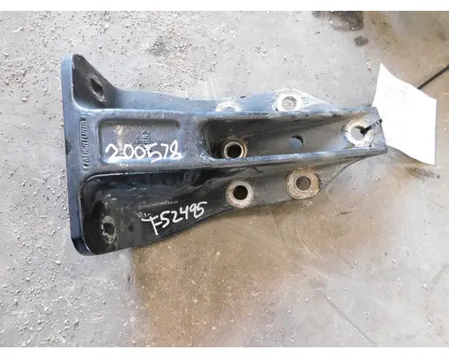 FREIGHTLINER CENTURY MOUNTS, CAB OEM# 15-15682-000 in Holland, MI $75. ...