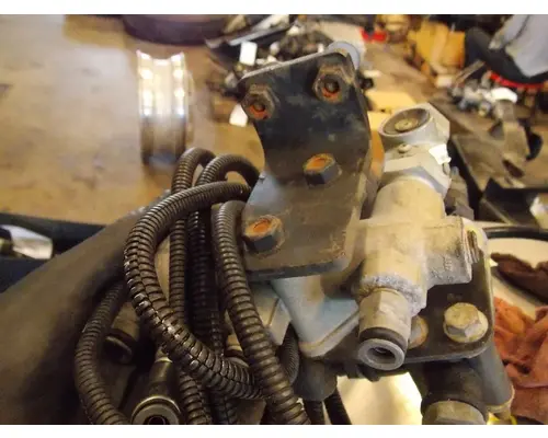 FREIGHTLINER Cascadia Air Valve OEM# 109792 in Holland, MI $100.00 #29593