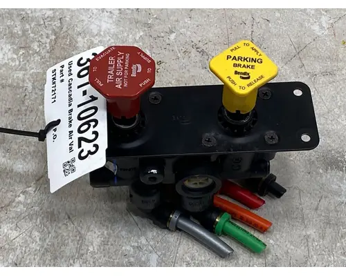 FREIGHTLINER Cascadia Brake Air Valve OEM# 5018303 in Dorr, MI #361-10623