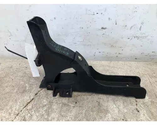 FREIGHTLINER Cascadia Cab Extension Bracket OEM# 2267508000 in Dorr, MI ...