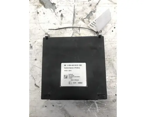 FREIGHTLINER Cascadia Common Powertrain Controller OEM# A0044463002 in ...