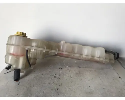 FREIGHTLINER Cascadia Coolant Reservoir OEM# A0532836000 in Dorr, MI ...