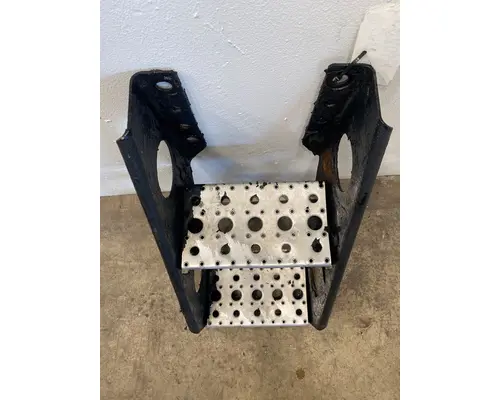 FREIGHTLINER Cascadia Frame Step in Dorr, MI $68.25 #722-10253