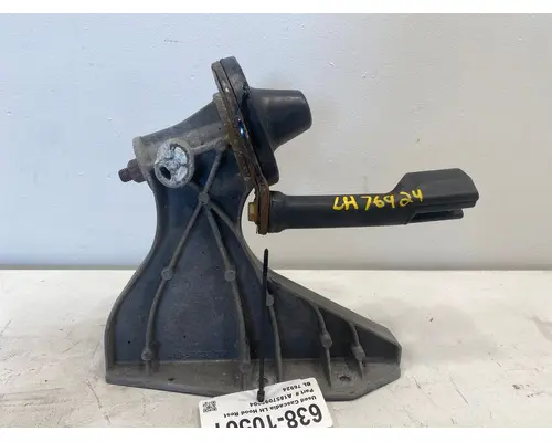 FREIGHTLINER Cascadia Hood Hinge OEM# A1857098004 in Dorr, MI $52.00 ...