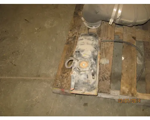 FREIGHTLINER FL112 Radiator Overflow Bottle OEM# VML-T2285 in Holland ...